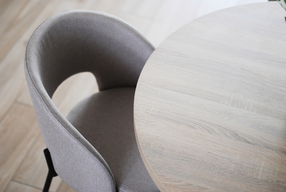 Runt utdragbart matbord sonoma / svart AGNES