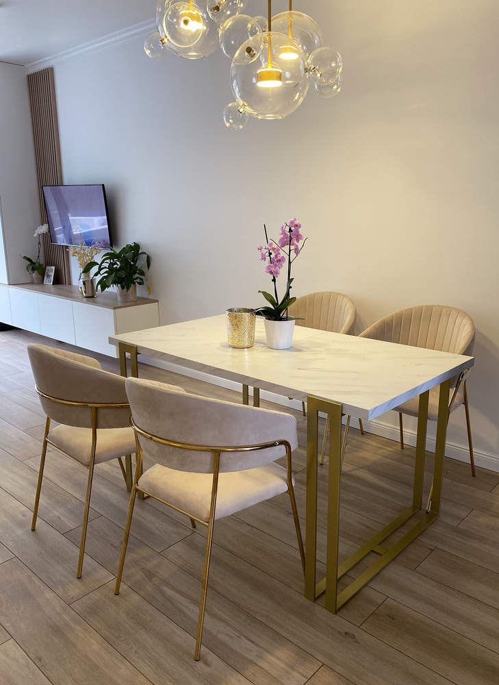 Utdragbart matbord HORTEN